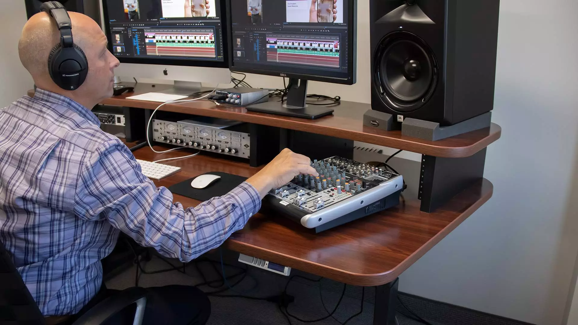 7 Common Video Editing Mistakes | Level Two Studios